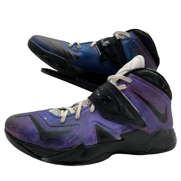 Nike | Shoes | Nike Mens 2 Lebron James Zoom Soldier Vii Kings Pride ...